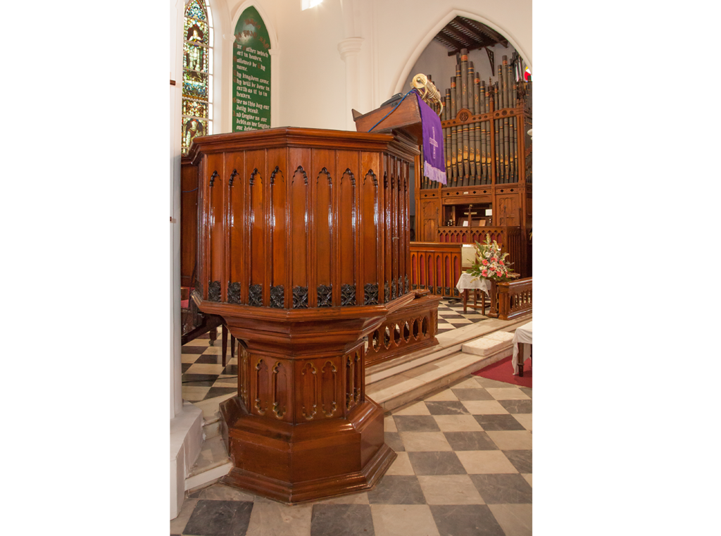 The Pulpit – standrewschurch